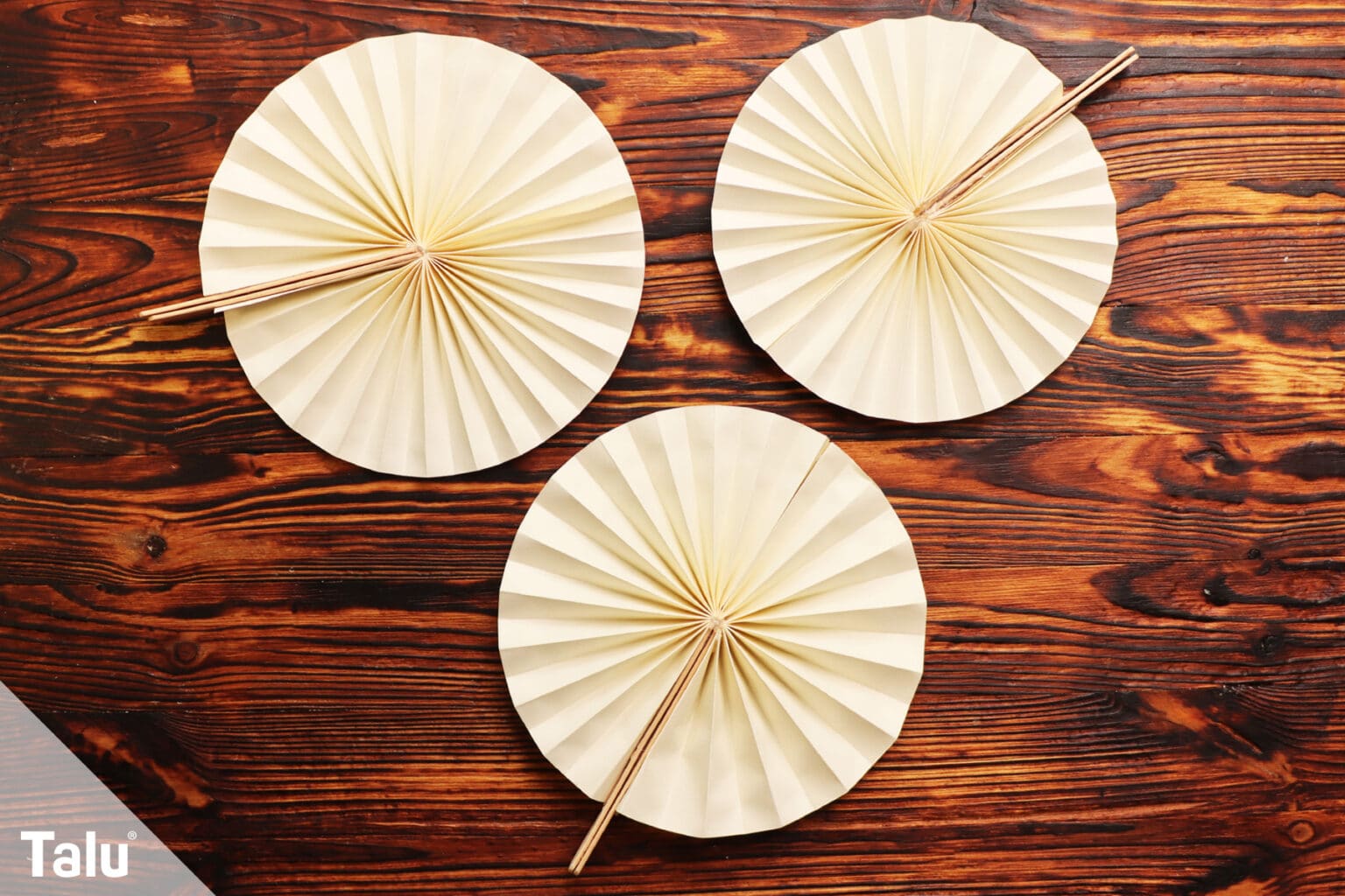 Fächer basteln | Einfache DIY Anleitung - Talu.de