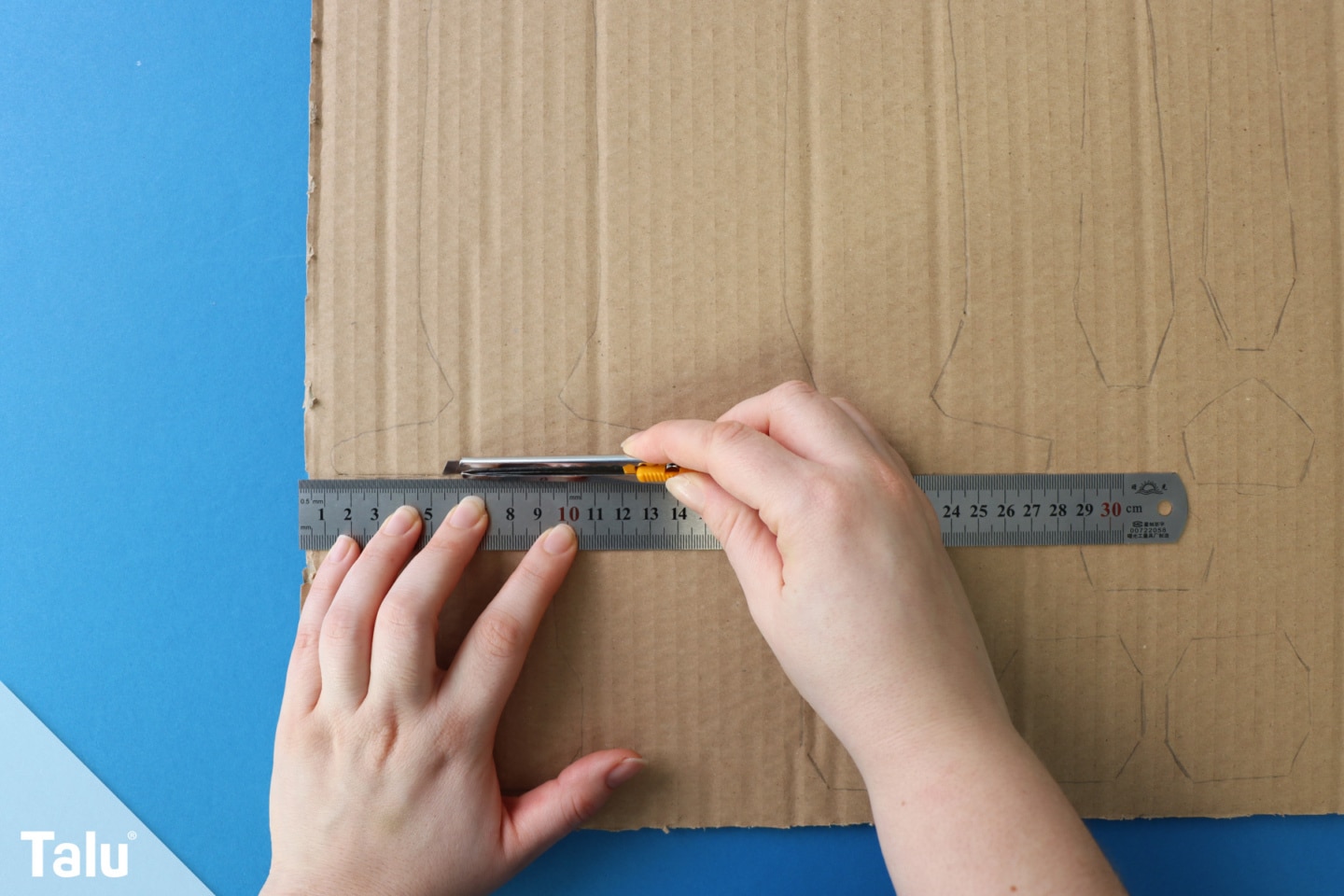 Schwert basteln aus Pappe | Vorlage zum Ausdrucken - Talu.de